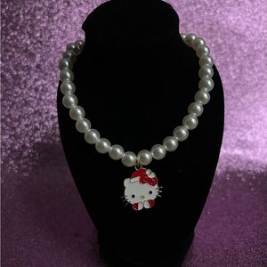 Hello Kitty | Jewelry | Hello Kitty Pearl Necklace | Poshmark